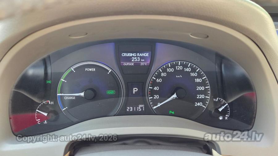 Grey Lexus RX 2009 in Tallinn, with an engine capacity of 3.50 L and mileage of 231 thousand km for 10990 €, photo 10 on AUTOMOTO.COM.LV