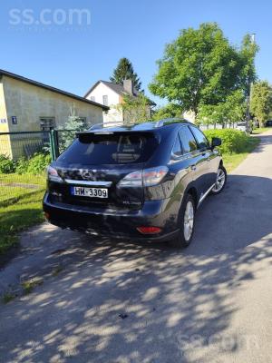 Grey Lexus RX 2010 in Jurmala, with an engine capacity of 3.50 L and mileage of 170 thousand km for 10490 €, photo 4 on AUTOMOTO.COM.LV