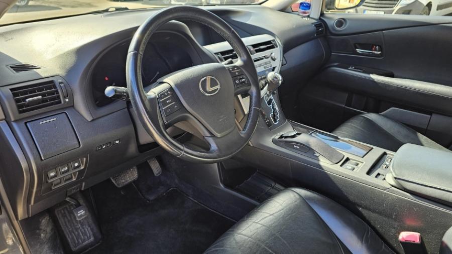Pelēks Lexus RX 2010 Rīga, ar dzinēja tilpumu 3.50 L un nobraukumu 233 tūkst. km par 10950 €, foto 11 vietnē AUTOMOTO.COM.LV
