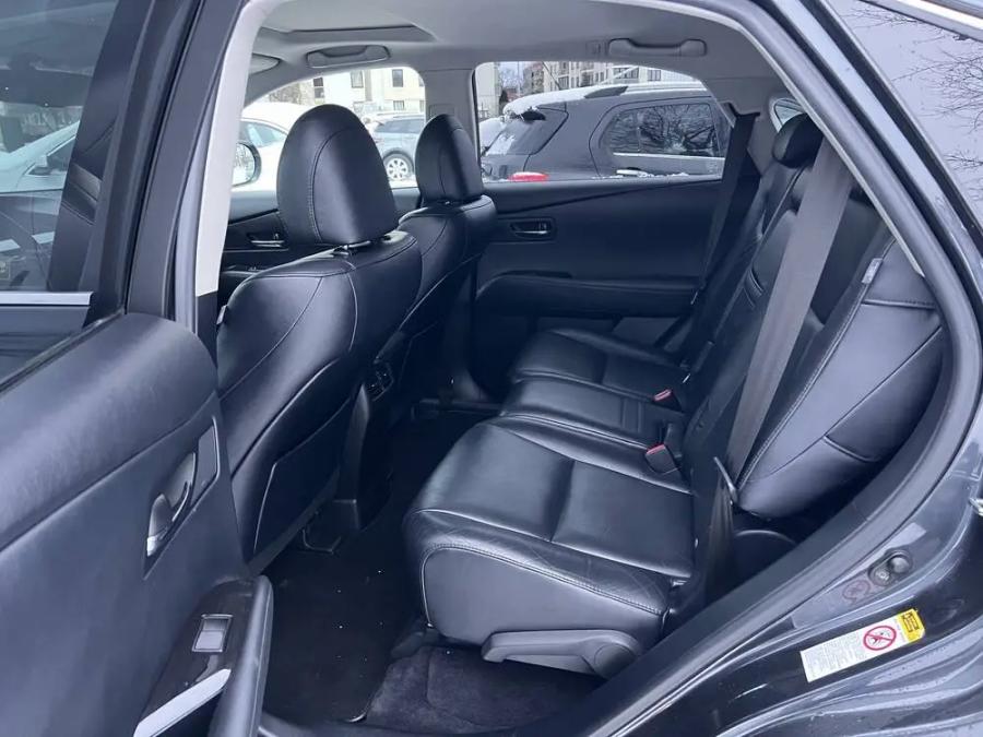 Pelēks Lexus RX 2010 Rīga, ar dzinēja tilpumu 3.50 L un nobraukumu 233 tūkst. km par 10350 €, foto 11 vietnē AUTOMOTO.COM.LV