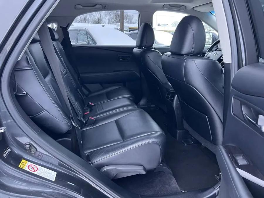 Pelēks Lexus RX 2010 Rīga, ar dzinēja tilpumu 3.50 L un nobraukumu 233 tūkst. km par 10350 €, foto 13 vietnē AUTOMOTO.COM.LV