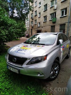 Pelēks Lexus RX 2011 Rīga, ar dzinēja tilpumu 3.50 L un nobraukumu 253 tūkst. km par 12000 €, foto 7 vietnē AUTOMOTO.COM.LV