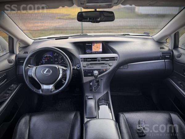 Pelēks Lexus RX 2012 Rīga, ar dzinēja tilpumu 3.50 L un nobraukumu 229 tūkst. km par 14990 €, foto 10 vietnē AUTOMOTO.COM.LV