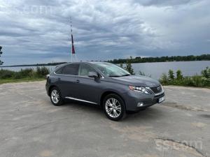Pelēks Lexus RX 2012 Rīga, ar dzinēja tilpumu 3.50 L un nobraukumu 195 tūkst. km par 11000 €, foto 6 vietnē AUTOMOTO.COM.LV