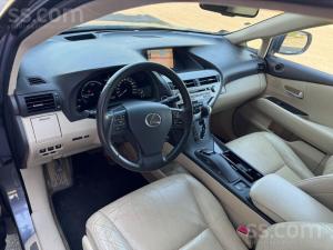 Pelēks Lexus RX 2012 Rīga, ar dzinēja tilpumu 3.50 L un nobraukumu 195 tūkst. km par 11000 €, foto 8 vietnē AUTOMOTO.COM.LV