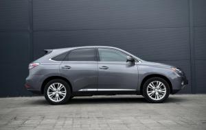 Pelēks Lexus RX 2012 Rīga, ar dzinēja tilpumu 3.50 L un nobraukumu 144 tūkst. km par 14495 €, foto 6 vietnē AUTOMOTO.COM.LV