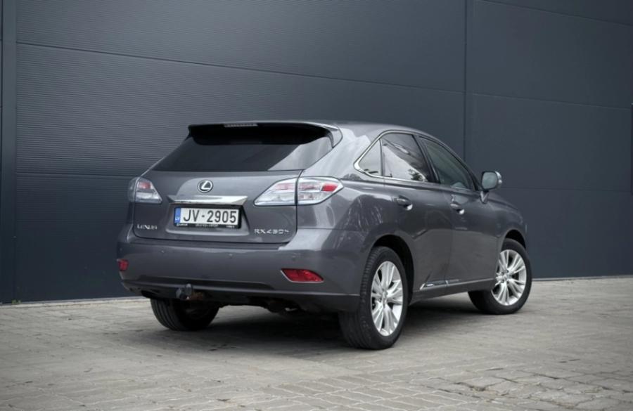 Pelēks Lexus RX 2012 Rīga, ar dzinēja tilpumu 3.50 L un nobraukumu 144 tūkst. km par 14495 €, foto 7 vietnē AUTOMOTO.COM.LV
