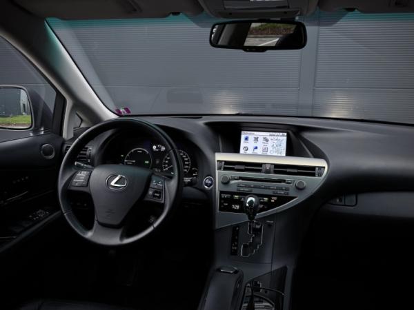 Grey Lexus RX 2012 in Riga, with an engine capacity of 3.50 L and mileage of 144 thousand km for 14495 €, photo 7 on AUTOMOTO.COM.LV