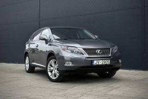 Grey Lexus RX 2012 in Riga, with an engine capacity of 3.50 L and mileage of 144 thousand km for 13750 €, photo 5 on AUTOMOTO.COM.LV