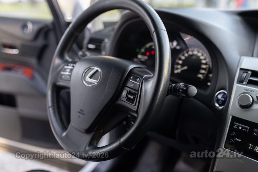 Grey Lexus RX 2012 in Tallinn, with an engine capacity of 3.50 L and mileage of 274 thousand km for 10900 €, photo 12 on AUTOMOTO.COM.LV