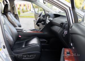 Grey Lexus RX 2012 in Tallinn, with an engine capacity of 3.50 L and mileage of 274 thousand km for 10900 €, photo 17 on AUTOMOTO.COM.LV