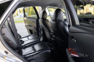 Grey Lexus RX 2012 in Tallinn, with an engine capacity of 3.50 L and mileage of 274 thousand km for 10900 €, photo 18 on AUTOMOTO.COM.LV