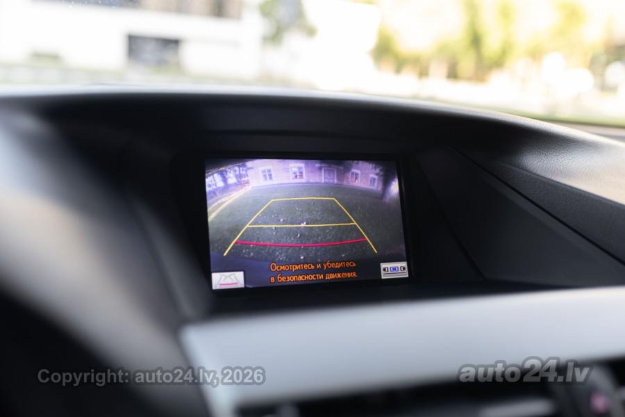 Grey Lexus RX 2012 in Tallinn, with an engine capacity of 3.50 L and mileage of 274 thousand km for 10900 €, photo 23 on AUTOMOTO.COM.LV