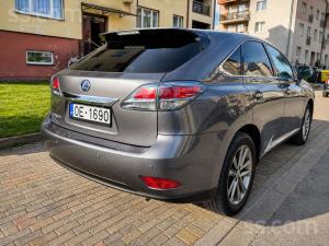 Grey Lexus RX 2012 in Riga, with an engine capacity of 3.50 L and mileage of 205 thousand km for 16000 €, photo 4 on AUTOMOTO.COM.LV