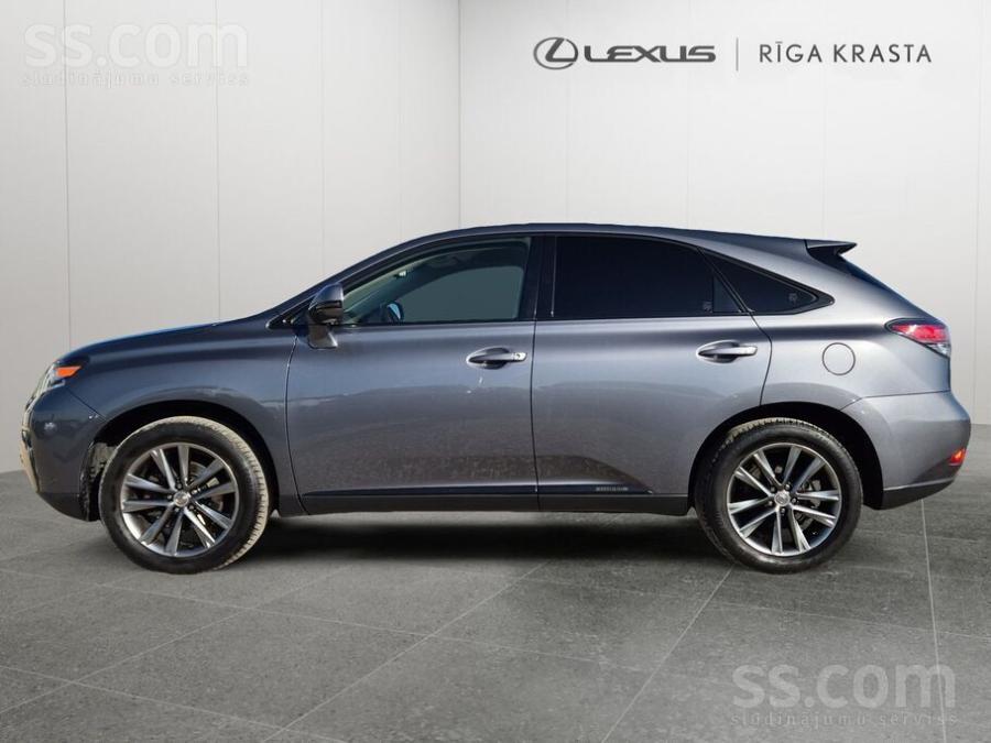 Pelēks Lexus RX 2013 Rīga, ar dzinēja tilpumu 3.50 L un nobraukumu 142 tūkst. km par 16700 €, foto 3 vietnē AUTOMOTO.COM.LV