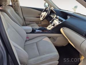 Pelēks Lexus RX 2013 Rīga, ar dzinēja tilpumu 3.50 L un nobraukumu 142 tūkst. km par 16700 €, foto 6 vietnē AUTOMOTO.COM.LV
