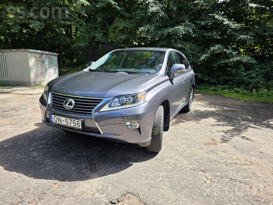 Pelēks Lexus RX 2013 Rīga, ar dzinēja tilpumu 3.50 L un nobraukumu 229 tūkst. km par 15350 €, foto 3 vietnē AUTOMOTO.COM.LV