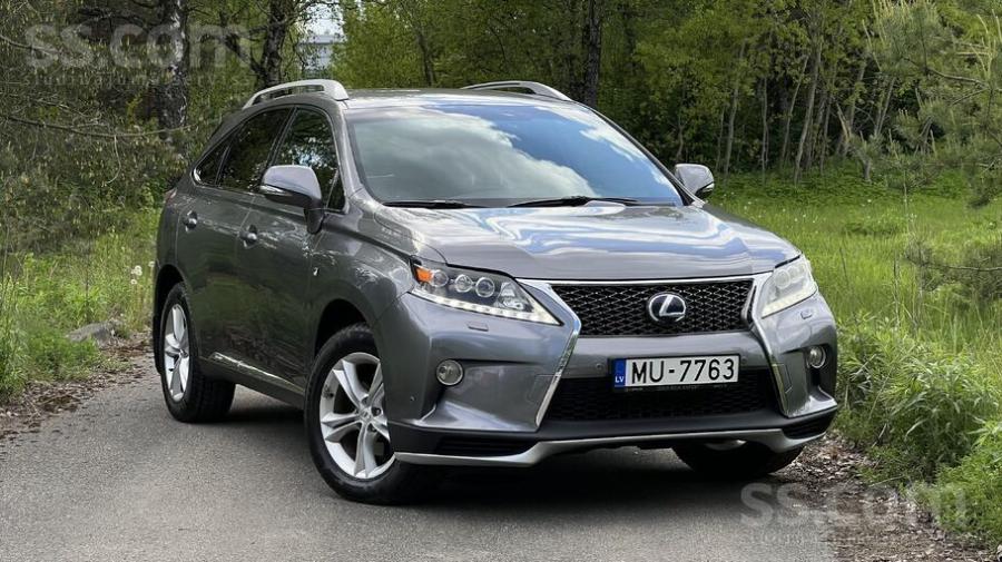 Grey Lexus RX 2013 in Riga, with an engine capacity of 3.50 L and mileage of 266 thousand km for 15500 €, photo 1 on AUTOMOTO.COM.LV