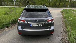 Grey Lexus RX 2013 in Riga, with an engine capacity of 3.50 L and mileage of 266 thousand km for 15500 €, photo 8 on AUTOMOTO.COM.LV