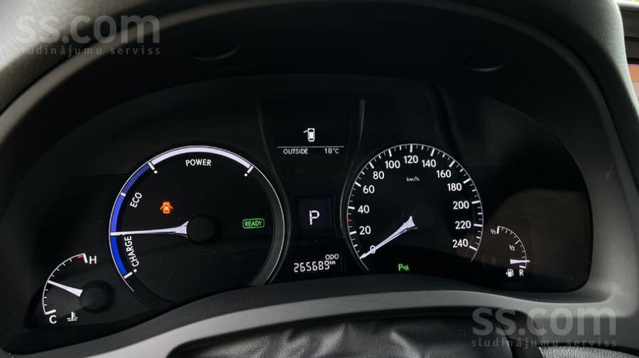 Grey Lexus RX 2013 in Riga, with an engine capacity of 3.50 L and mileage of 266 thousand km for 15500 €, photo 12 on AUTOMOTO.COM.LV