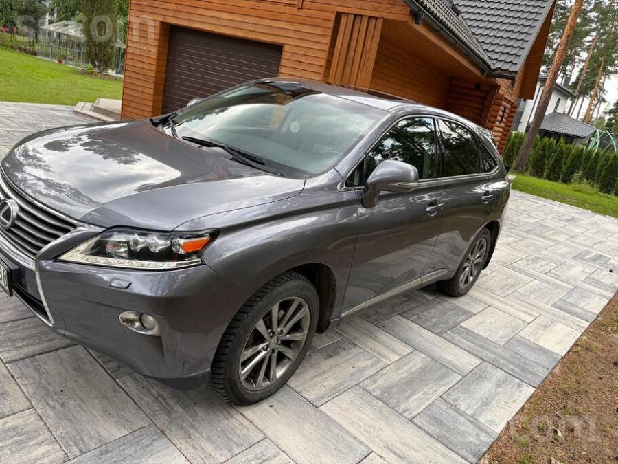 Grey Lexus RX 2013 in Riga, with an engine capacity of 3.50 L and mileage of 44 thousand km for 9450 €, photo 3 on AUTOMOTO.COM.LV