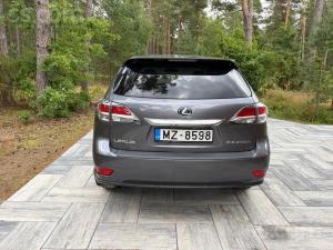 Grey Lexus RX 2013 in Riga, with an engine capacity of 3.50 L and mileage of 440 thousand km for 9450 €, photo 4 on AUTOMOTO.COM.LV