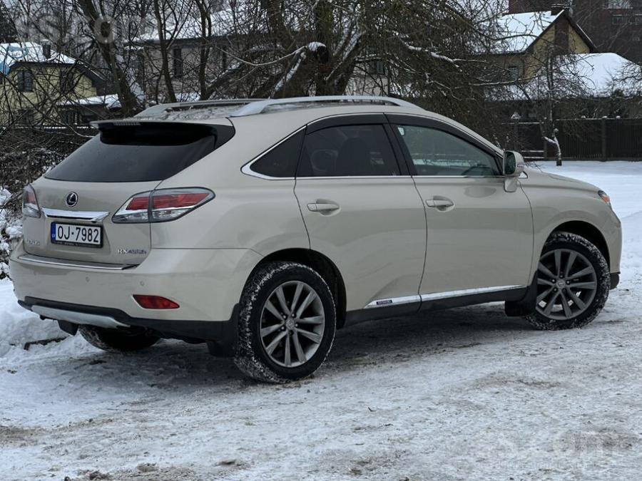 Pelēks Lexus RX 2014 Rīga, ar dzinēja tilpumu 3.50 L un nobraukumu 117 tūkst. km par 18100 €, foto 6 vietnē AUTOMOTO.COM.LV