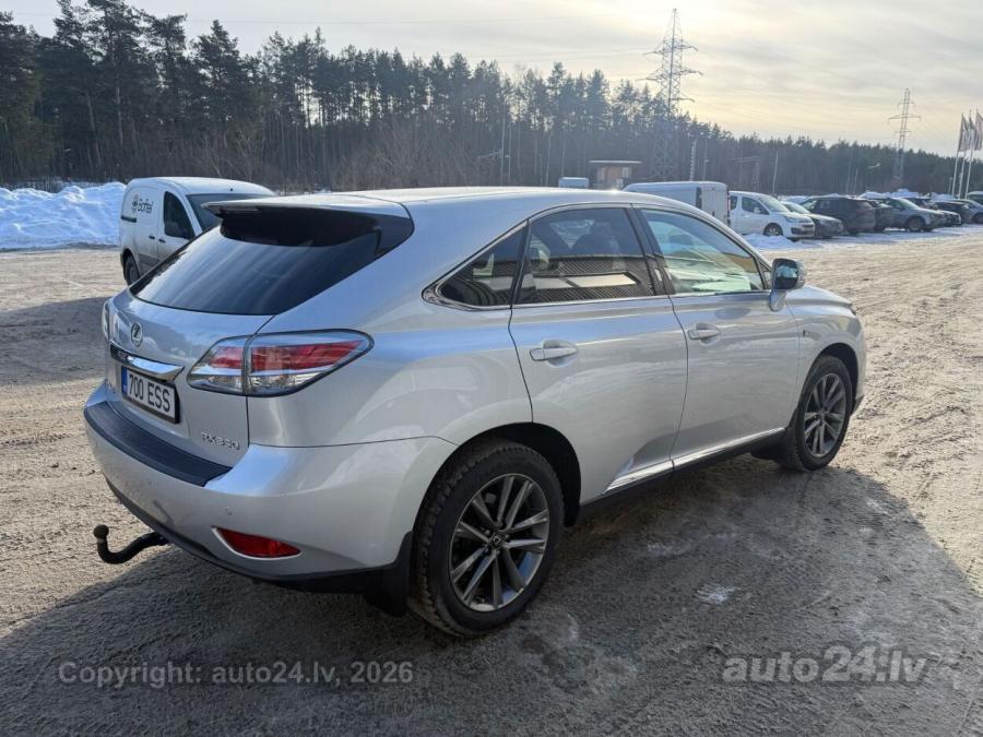 Grey Lexus RX 2014 in Parnu, with an engine capacity of 3.50 L and mileage of 92 thousand km for 13950 €, photo 7 on AUTOMOTO.COM.LV