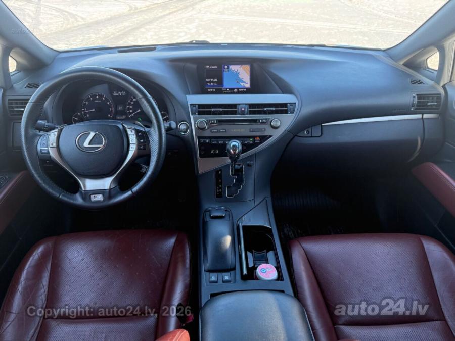 Grey Lexus RX 2014 in Parnu, with an engine capacity of 3.50 L and mileage of 92 thousand km for 13950 €, photo 13 on AUTOMOTO.COM.LV