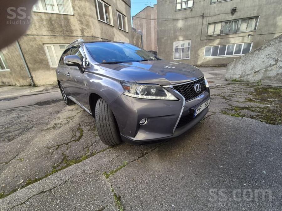 Grey Lexus RX 2014 in Riga, with an engine capacity of 3.50 L and mileage of 122 thousand km for 13900 €, photo 5 on AUTOMOTO.COM.LV