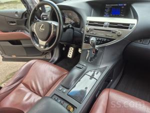Grey Lexus RX 2014 in Riga, with an engine capacity of 3.50 L and mileage of 122 thousand km for 13900 €, photo 18 on AUTOMOTO.COM.LV