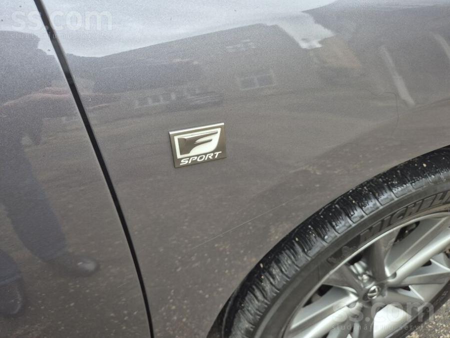 Grey Lexus RX 2014 in Riga, with an engine capacity of 3.50 L and mileage of 122 thousand km for 13900 €, photo 19 on AUTOMOTO.COM.LV