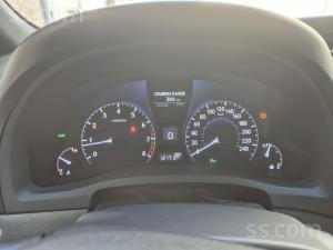 Grey Lexus RX 2014 in Riga, with an engine capacity of 3.50 L and mileage of 122 thousand km for 13900 €, photo 23 on AUTOMOTO.COM.LV