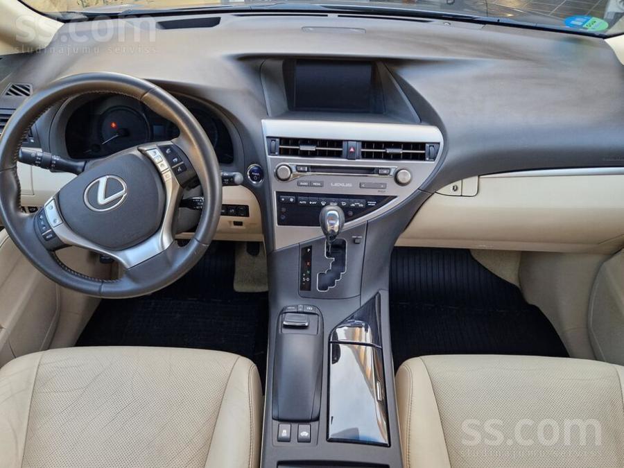 Pelēks Lexus RX 2015 Rīga, ar dzinēja tilpumu 3.50 L un nobraukumu 282 tūkst. km par 15500 €, foto 12 vietnē AUTOMOTO.COM.LV