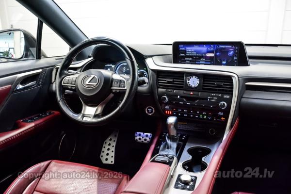 Pelēks Lexus RX 2016 Tallina, ar dzinēja tilpumu 3.50 L un nobraukumu 104 tūkst. km par 32500 €, foto 10 vietnē AUTOMOTO.COM.LV