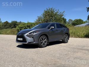 Grey Lexus RX 2016 in Valmiera, with an engine capacity of 3.50 L and mileage of 191 thousand km for 22900 €, photo 4 on AUTOMOTO.COM.LV