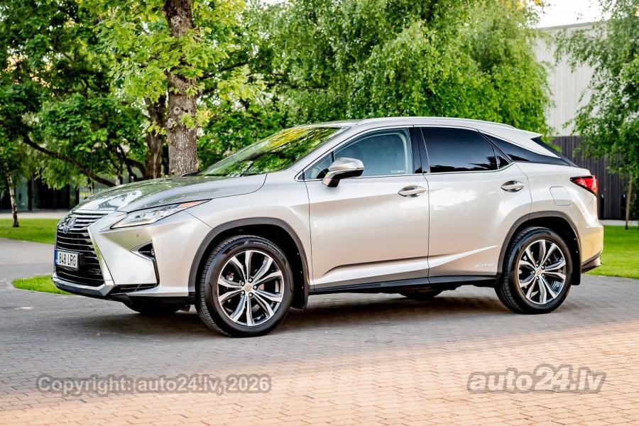 Grey Lexus RX 2016 in Parnu, with an engine capacity of 3.50 L and mileage of 115 thousand km for 29990 €, photo 4 on AUTOMOTO.COM.LV