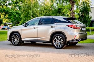 Grey Lexus RX 2016 in Parnu, with an engine capacity of 3.50 L and mileage of 115 thousand km for 29990 €, photo 6 on AUTOMOTO.COM.LV