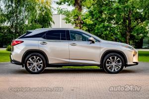 Grey Lexus RX 2016 in Parnu, with an engine capacity of 3.50 L and mileage of 115 thousand km for 29990 €, photo 9 on AUTOMOTO.COM.LV