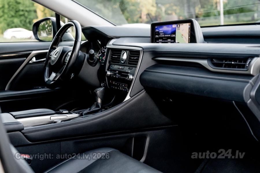 Grey Lexus RX 2016 in Parnu, with an engine capacity of 3.50 L and mileage of 115 thousand km for 29990 €, photo 18 on AUTOMOTO.COM.LV