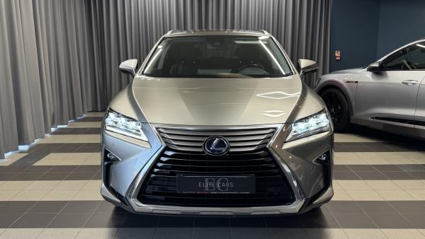 Pelēks Lexus RX 2017 Rīga, ar dzinēja tilpumu 3.50 L un nobraukumu 115 tūkst. km par 31500 €, foto 7 vietnē AUTOMOTO.COM.LV