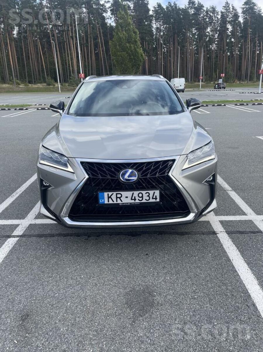 Pelēks Lexus RX 2018 Rīga, ar dzinēja tilpumu 3.50 L un nobraukumu 189 tūkst. km par 28600 €, foto 1 vietnē AUTOMOTO.COM.LV