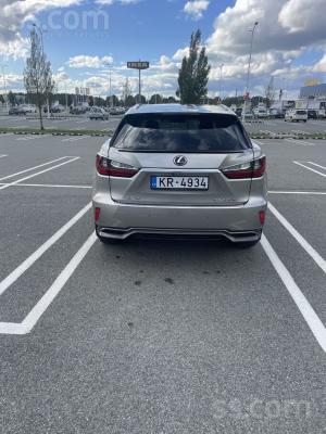 Pelēks Lexus RX 2018 Rīga, ar dzinēja tilpumu 3.50 L un nobraukumu 189 tūkst. km par 28600 €, foto 6 vietnē AUTOMOTO.COM.LV