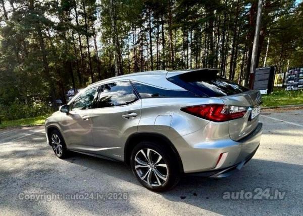Grey Lexus RX 2019 in Tallinn, with an engine capacity of 3.50 L and mileage of 157 thousand km for 34500 €, photo 1 on AUTOMOTO.COM.LV