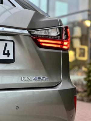 Grey Lexus RX 2019 in Riga, with an engine capacity of 3.50 L and mileage of 122 thousand km for 35750 €, photo 7 on AUTOMOTO.COM.LV