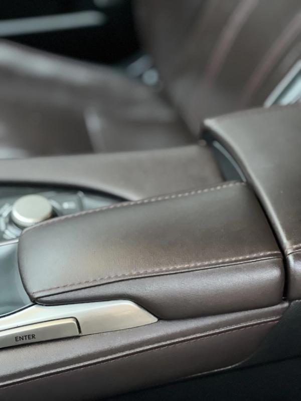Grey Lexus RX 2019 in Riga, with an engine capacity of 3.50 L and mileage of 122 thousand km for 35750 €, photo 10 on AUTOMOTO.COM.LV