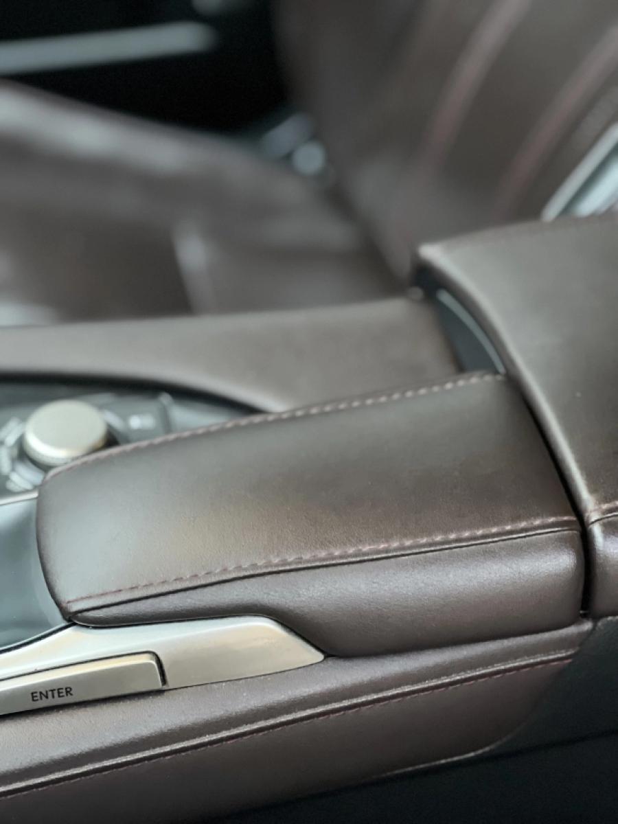 Grey Lexus RX 2019 in Riga, with an engine capacity of 3.50 L and mileage of 122 thousand km for 35750 €, photo 11 on AUTOMOTO.COM.LV