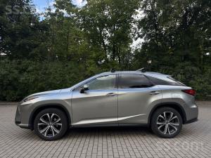 Grey Lexus RX 2019 in Riga, with an engine capacity of 3.50 L and mileage of 86 thousand km for 33890 €, photo 9 on AUTOMOTO.COM.LV