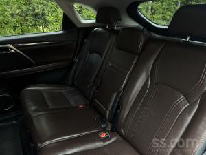 Grey Lexus RX 2019 in Riga, with an engine capacity of 3.50 L and mileage of 86 thousand km for 33890 €, photo 17 on AUTOMOTO.COM.LV