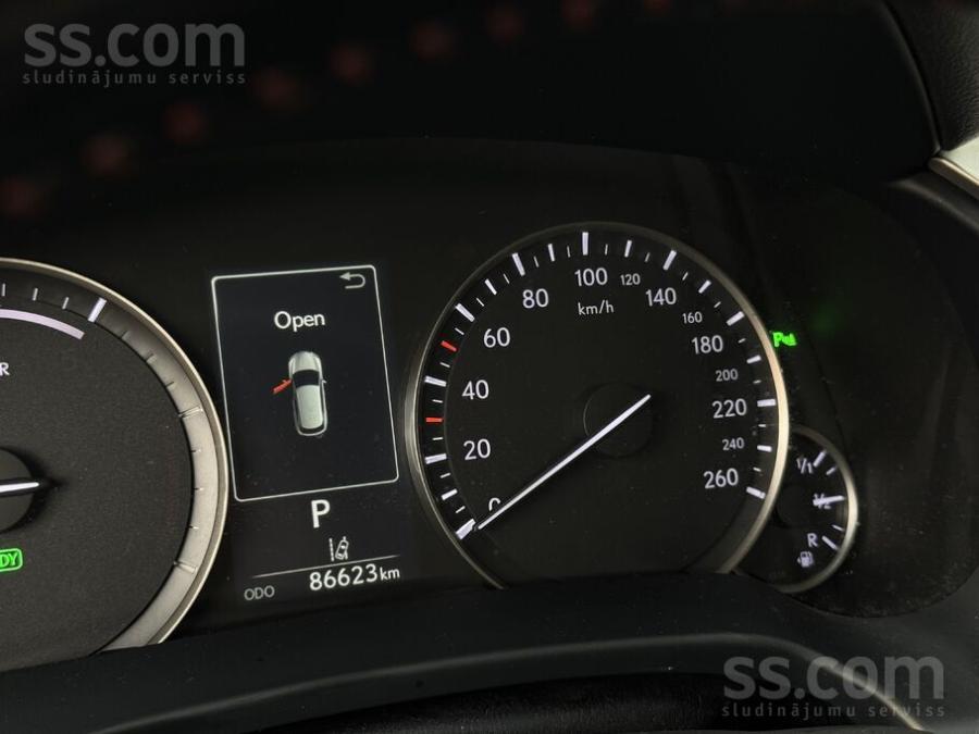 Grey Lexus RX 2019 in Riga, with an engine capacity of 3.50 L and mileage of 86 thousand km for 33890 €, photo 23 on AUTOMOTO.COM.LV